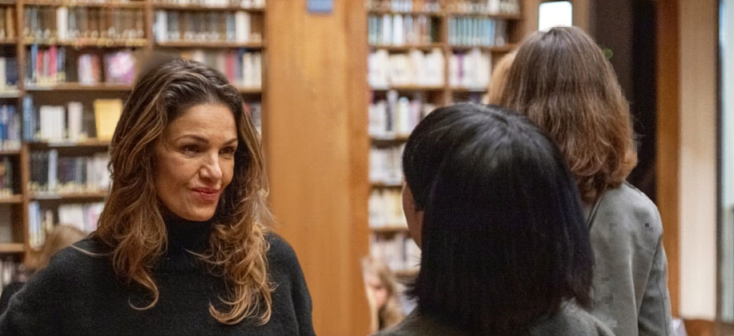 Tribute to Nadia Farès - Institut Français · Royaume-Uni